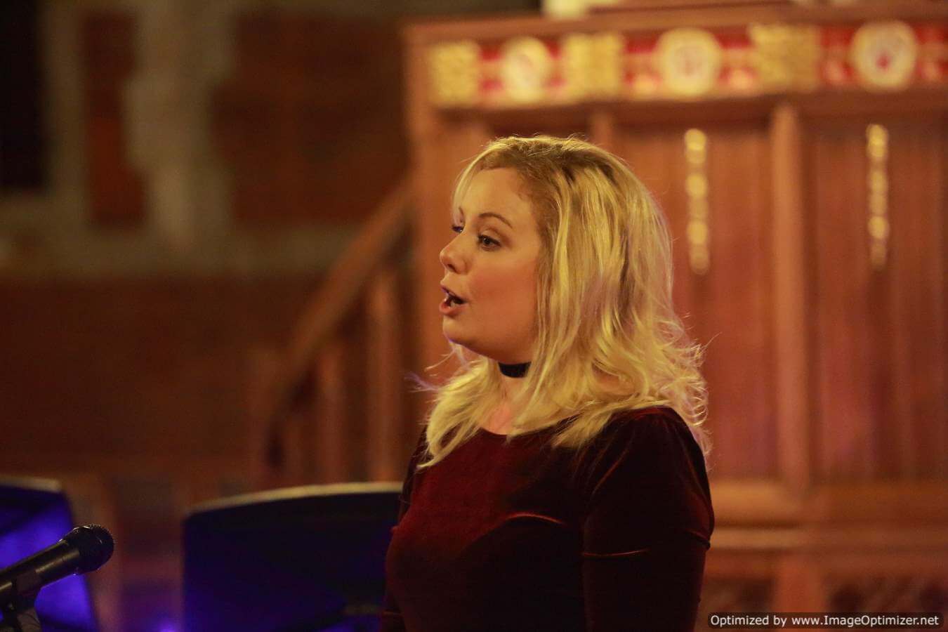 Emma Scales – Director & Singing Teacher - The Surrey Sound of music